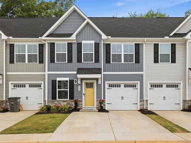 320 Kensley Dr, Greenville, SC 29617