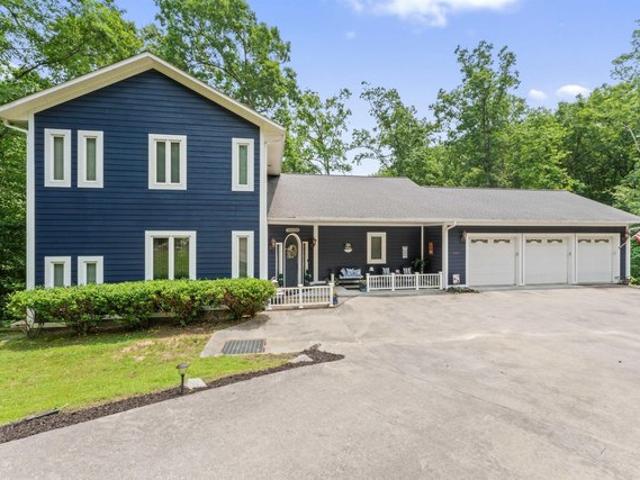 320 Holly Ln, Walhalla, SC 29691