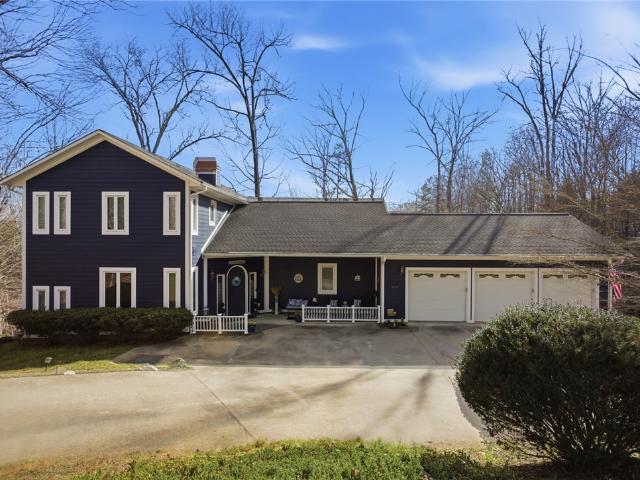 320 Holly Ln, Walhalla, SC 29691 | MLS #20298 | Compass