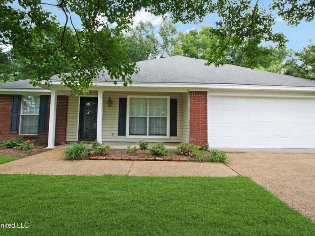 320 Hawthorne Drive, Madison, MS 39110