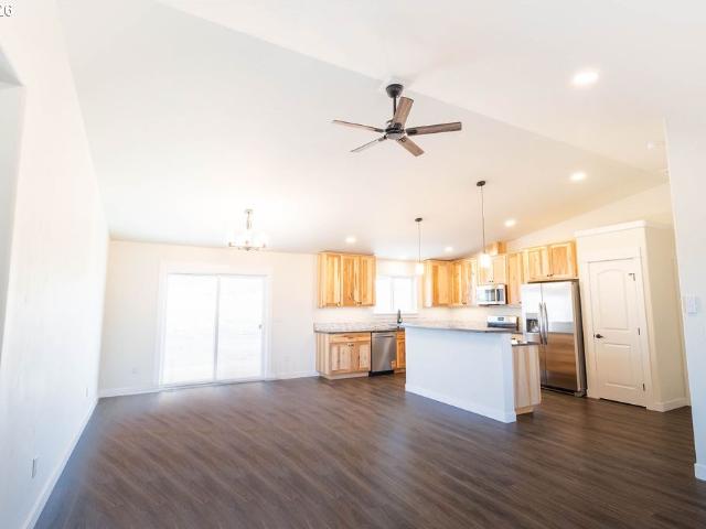 320 heritage ln