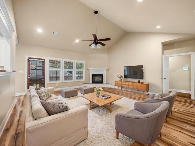 320 High Meadow Loop