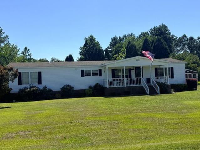 320 Hubs Rec Rd, Belhaven, NC 27810