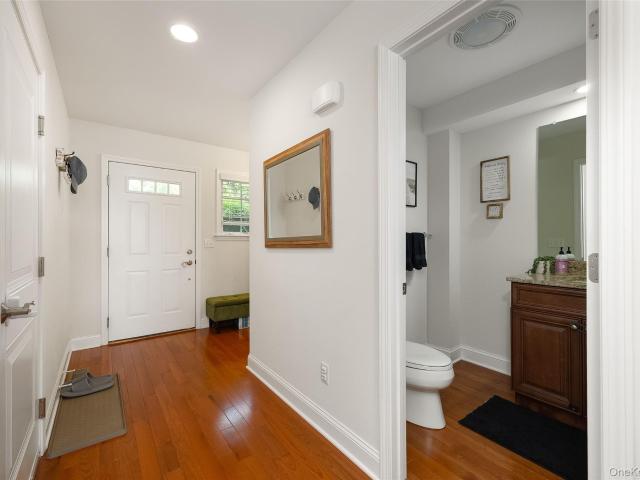 320 Hudson View Terrace