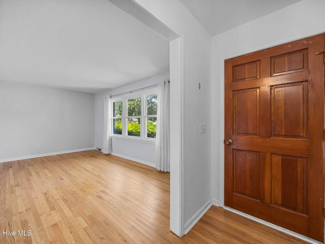 320 Ilex Drive