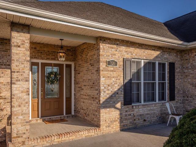 320 joyce dr