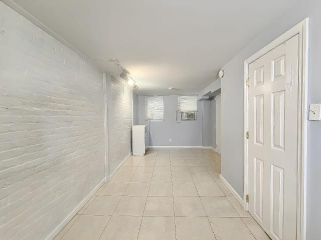 320 Jefferson St # GRF