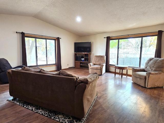 320 Oak Dr, Foley, MN 56329 | MLS #7028 | Compass