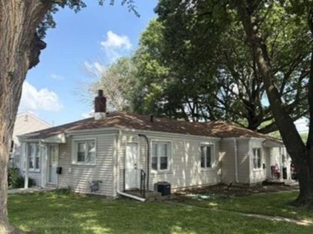 320 Ohio St, Waterloo, IA 50702