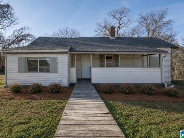 320 Old Pine Hill Rd, Birmingham, AL 35217