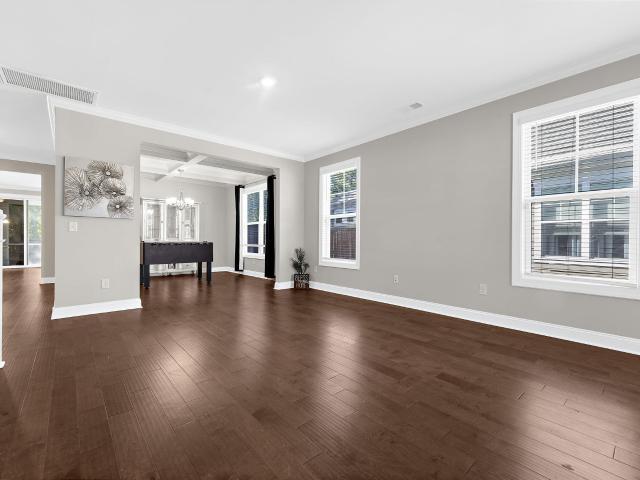 320 Long Pier Street
