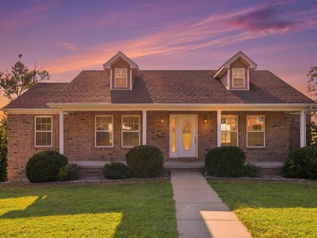 320 Lewis Dr, Richmond, KY 40475