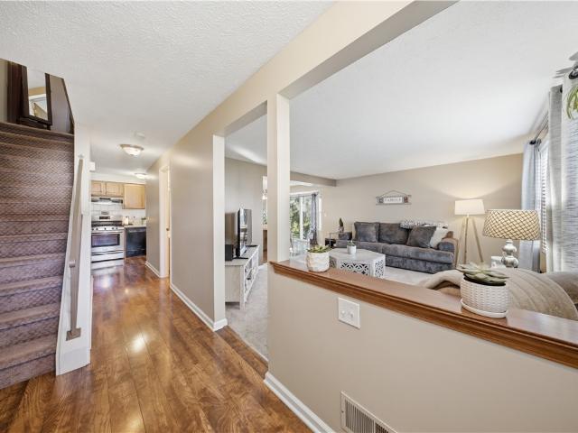 320 Lenora Lane