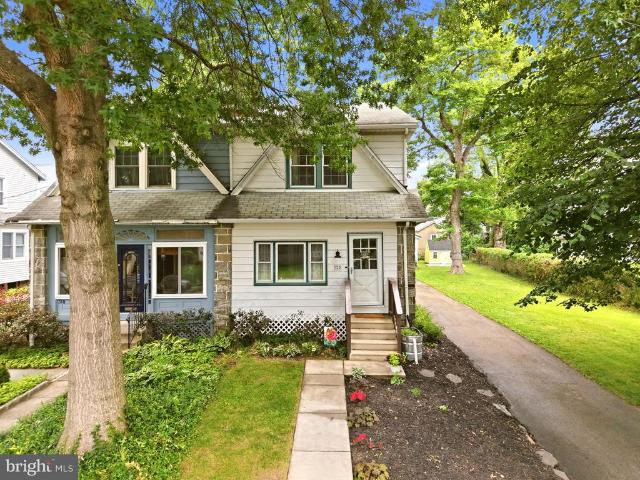 320 Lenox Road