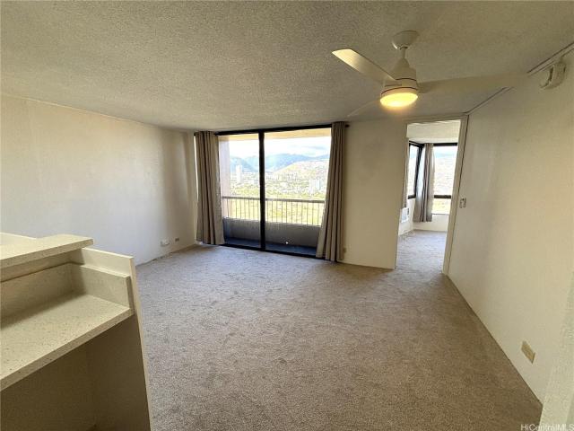 320 Liliʻuokalani Ave, Unit 2405, Honolulu, HI 96815 | MLS #202520