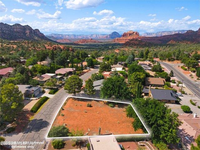 320 Montazona Trl Unit 205, Sedona, AZ 86351