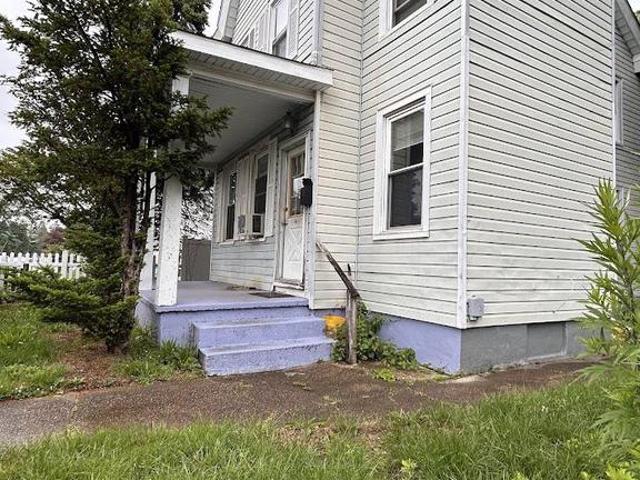 320 Magnolia Street