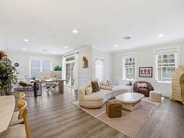 320 Middlesex Ave Unit D208, Medford, MA 02155