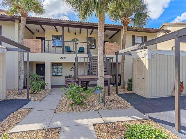 320 Mission Trl N, 2 beds, 2 full baths