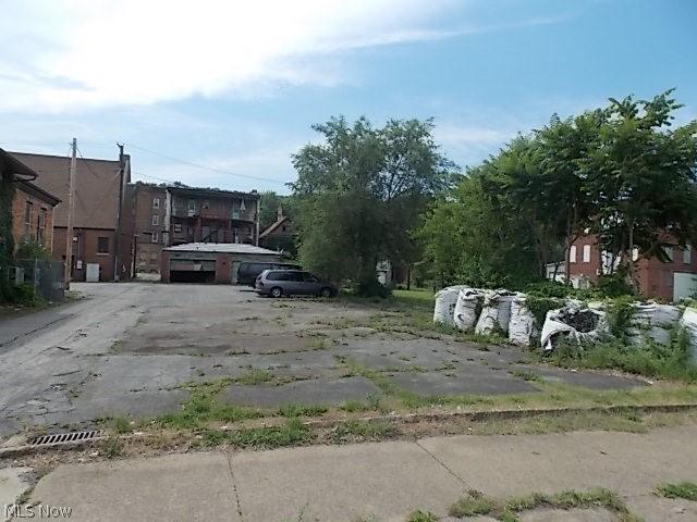 320 N 5th Street
