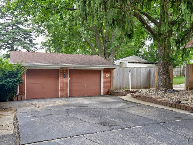 320 N 2nd Street