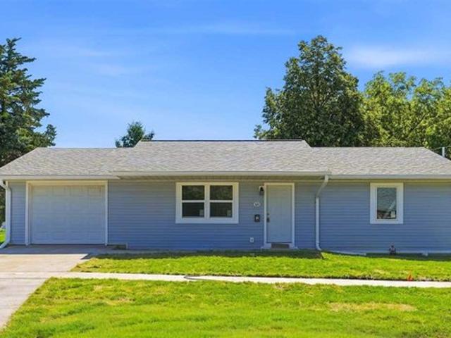320 N Avenue C, Washington, IA 52353