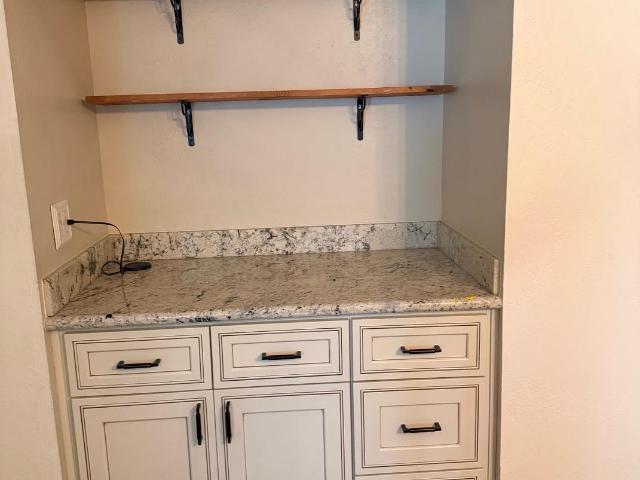 320 N Civic Dr, Unit 103, Walnut Creek, CA 94596 | MLS #41124 | Compass