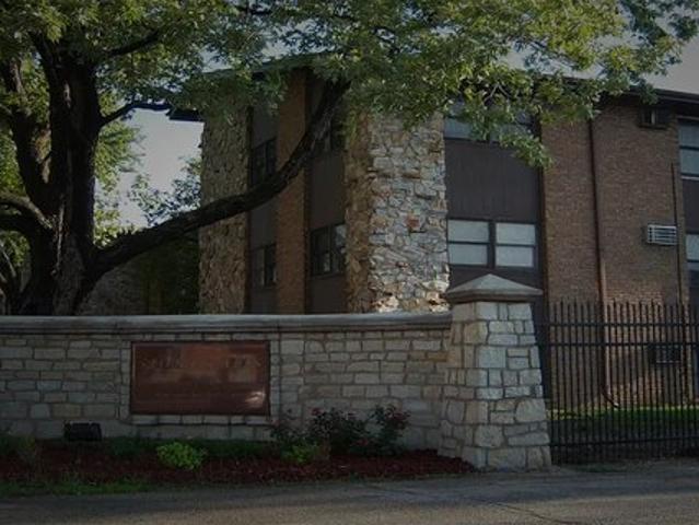 320 N Larkin Ave, Joliet, IL 60435
