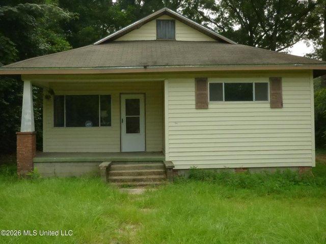 320 N Locust St, McComb, MS 39648