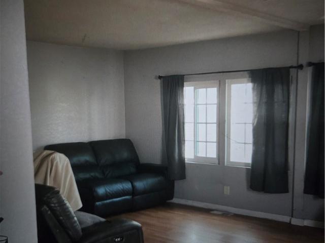 320 N Park Vista 180