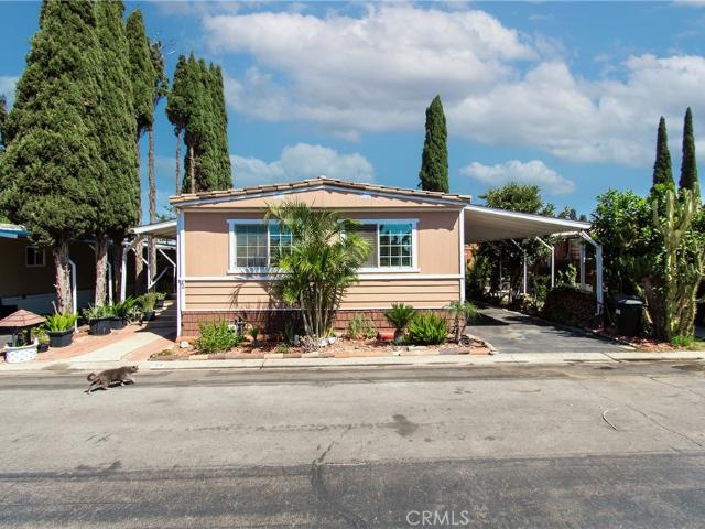 320 N. park vista 64