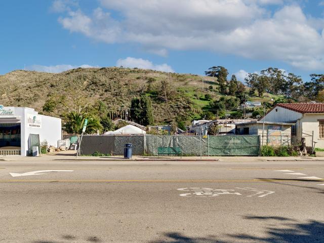 320 North Ventura Avenue, Ventura, US, CA