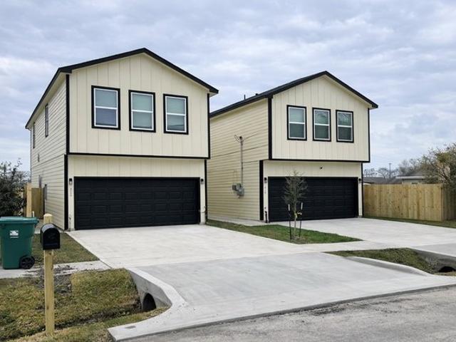 320 New Hampshire St, Houston, TX 77029