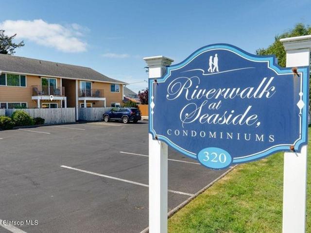 320 Necanicum Dr Apt 9, Seaside, OR 97138