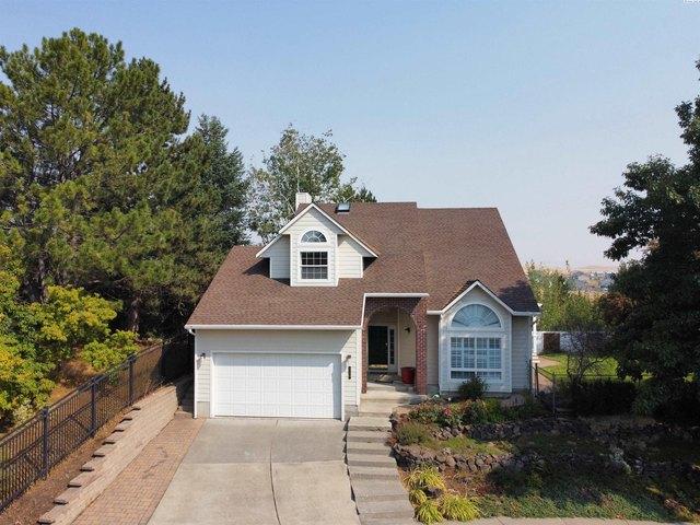 320 NW Brandon Dr, Pullman, WA 99163