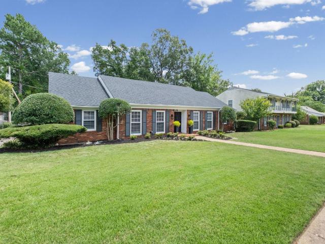 320 s yates rd