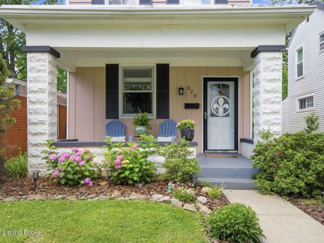 320 S Bayly Ave