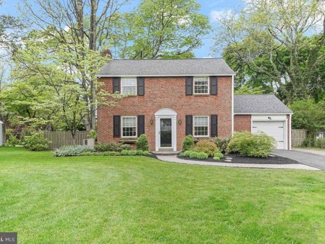 320 Strafford Ave, Wayne, PA 19087