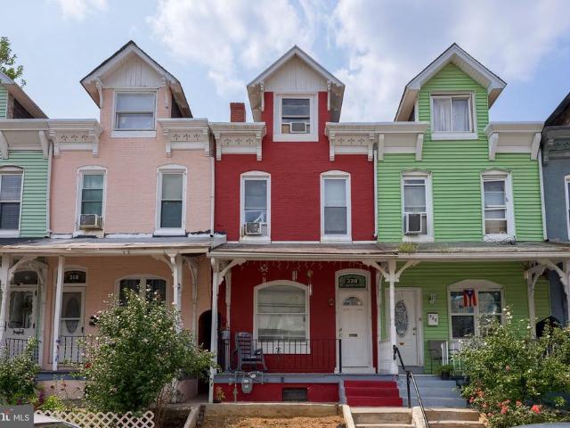 320 Pear Street