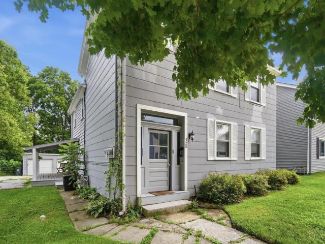 320 Pleasant Street