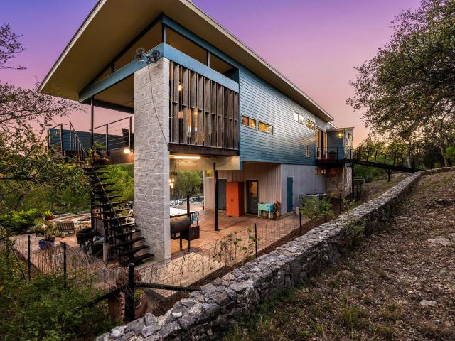 320 Rancho Encino Dr