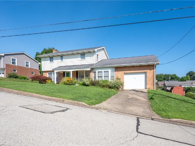 320 W 1st Ave