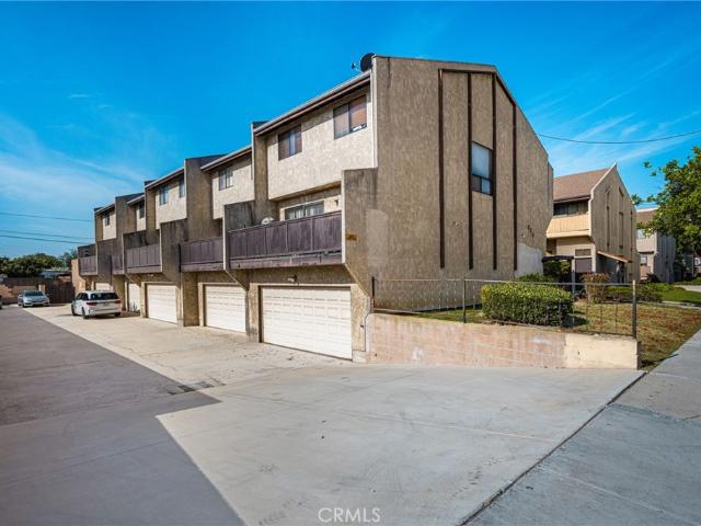 320 W 220th Unit 4