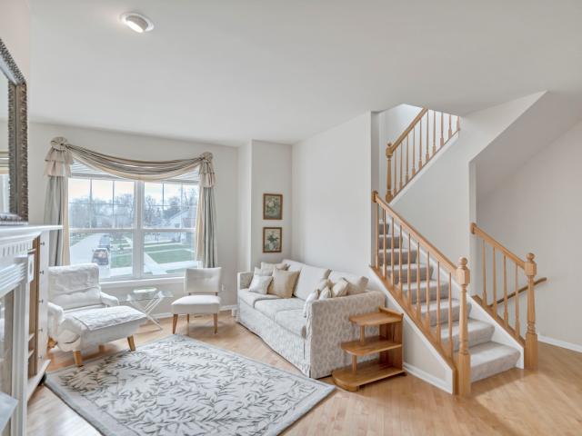 320 W Wood Street