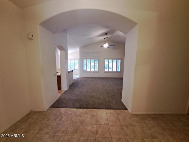 320 w cardinal way