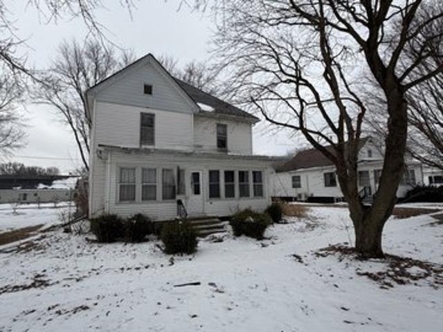 320 W Hack St, Cullom, IL 60929