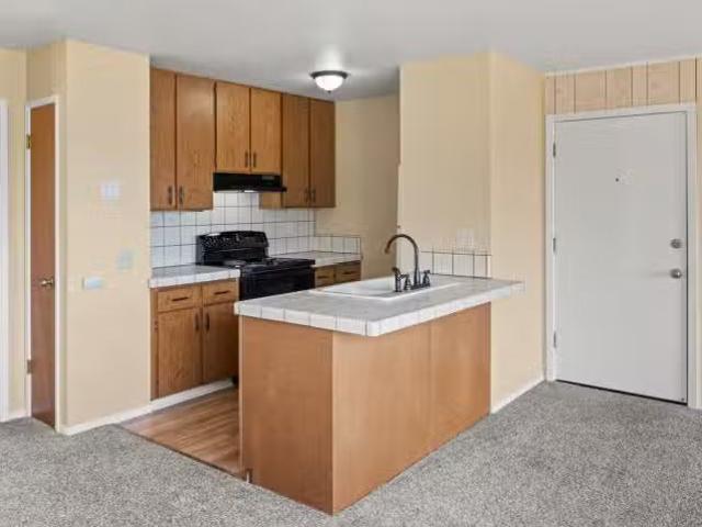 320 Watson St #C, Monterey, CA 93940