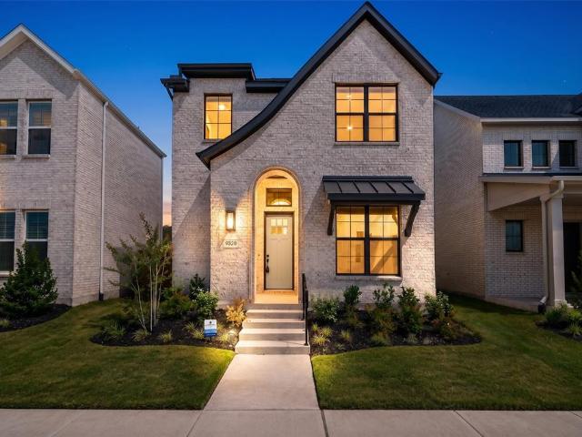 320 Walker Parkway