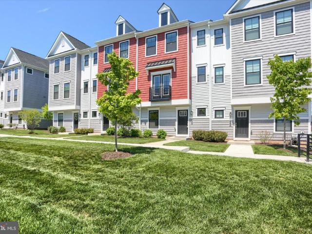 320 Walnut Street
