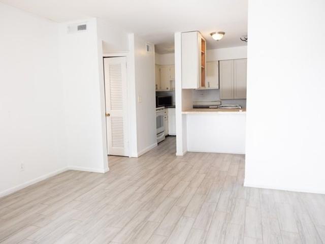 320 Welch Rd Apt R3, Nashville, TN 37211